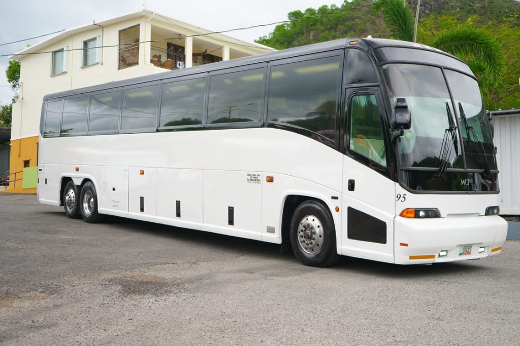 Empresa de transporte | Gómez Bus Line / Caribe Tours | Puerto Rico